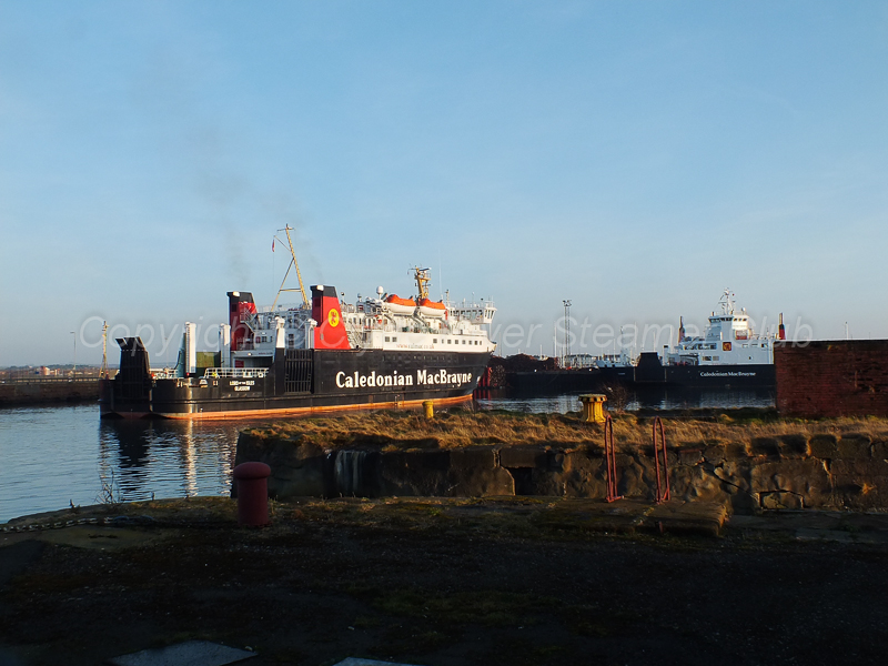 Troon Harbour (Linda Rayner) - CRSC : Clyde River Steamer Club